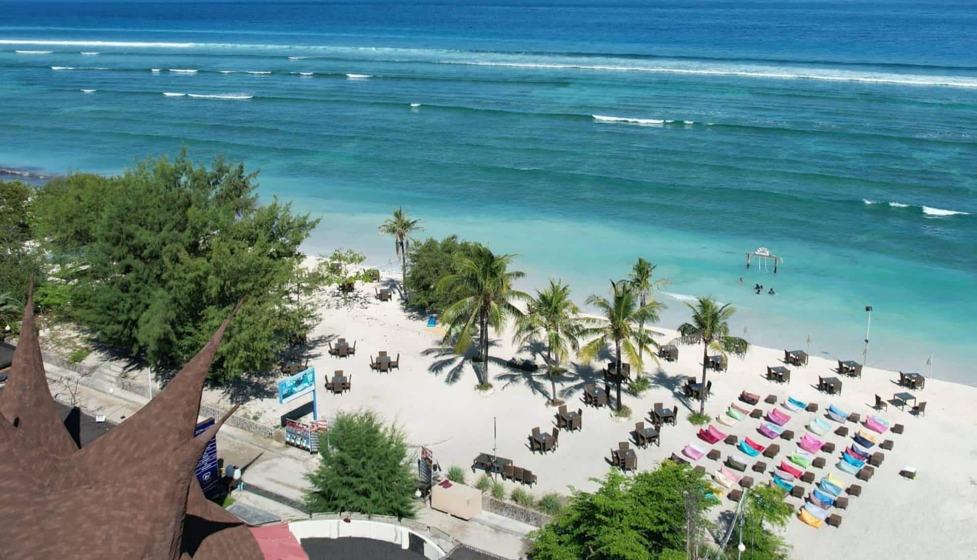 The Aston Sunset Resort | WOLO Travel